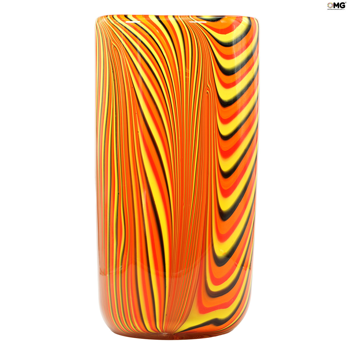 Tigre Vase Elegant Shape Blown Vase Original Murano Glass Omg